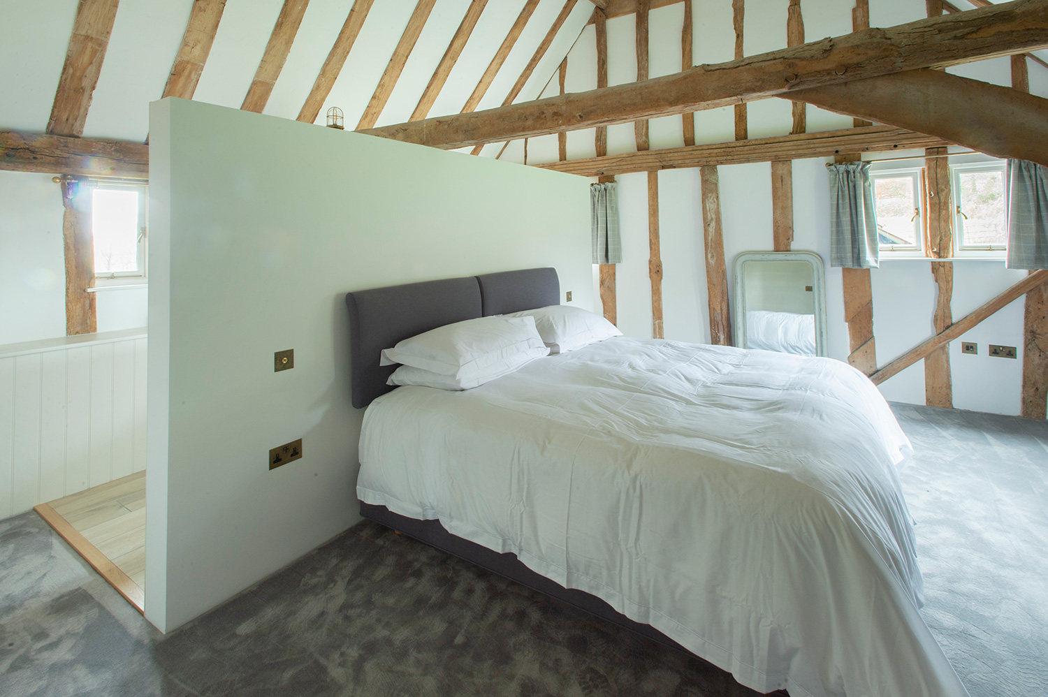 Test Page – Scotland Hall Barn